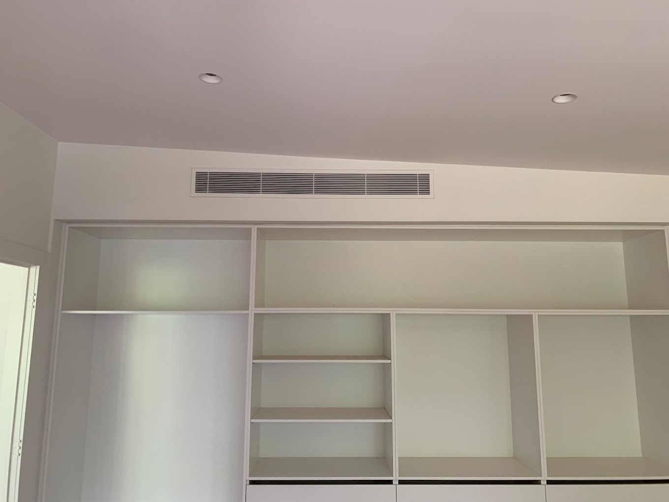 Bulk Head Air Conditioning Split System for Melbourne Homes